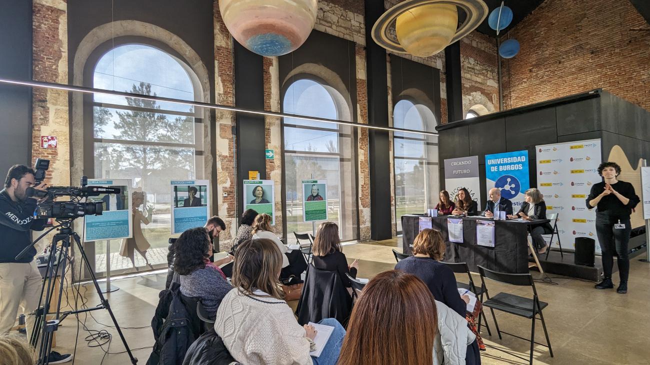 La XIII Semana Mujer y Ciencia de Burgos gira en torno al lenguaje ...